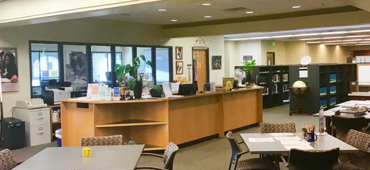 Library - College of Coastal Georgia