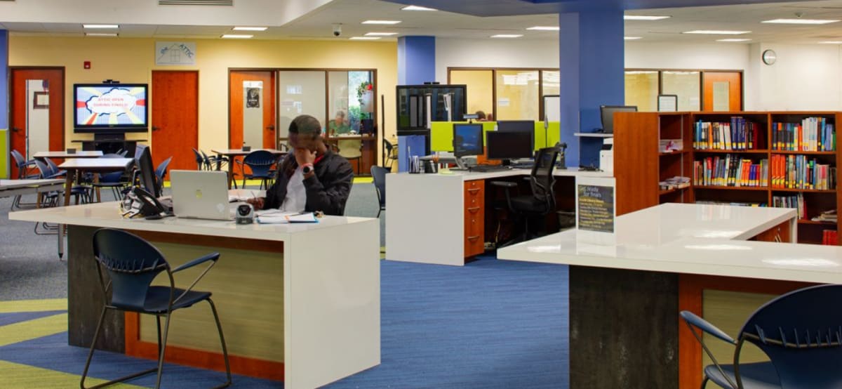 Library - College of Coastal Georgia